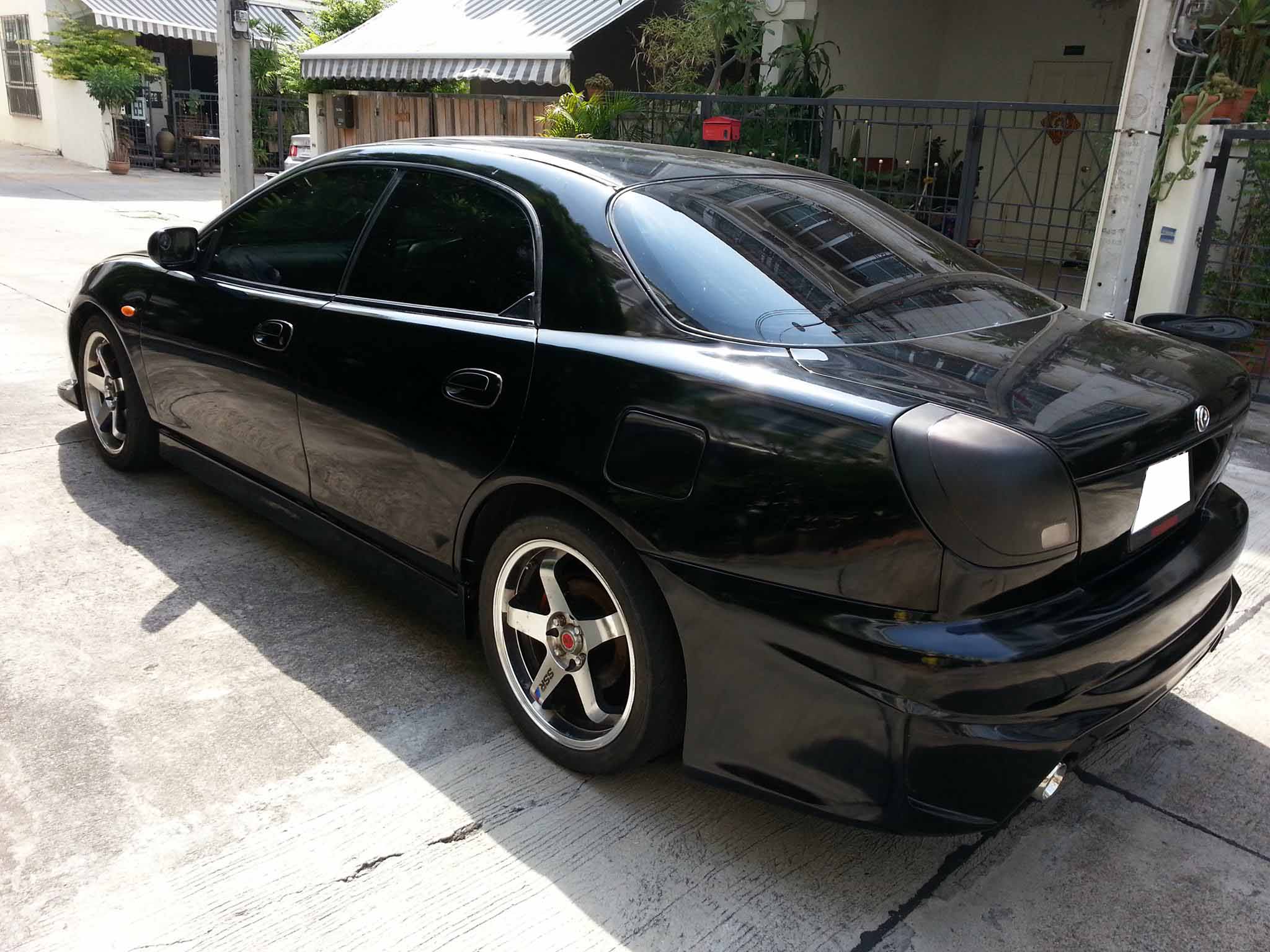 Mazda Lantis technical specifications and fuel economy